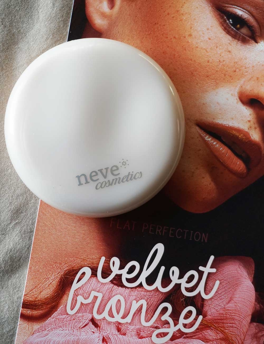Neve Cosmetics cipria Flat Perfection Velvet Bronze: foto, opinioni