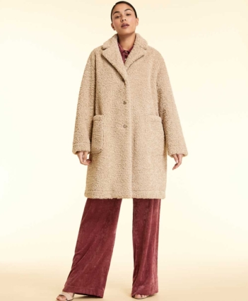 Cappotti teddy bear autunno inverno 2020 2021: 10 modelli di tendenza