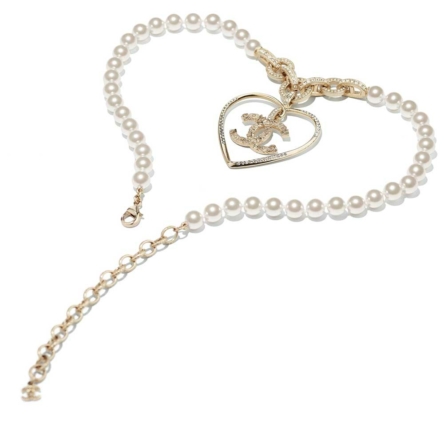 Collane con cuore 2021: 15 modelli trendy da Pandora a Stroili