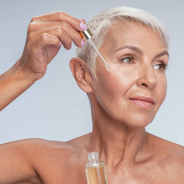 Siero viso: a cosa serve, come si usa, quale scegliere