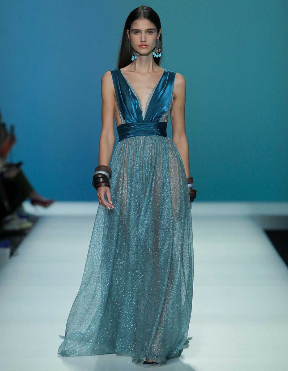 Abiti da cerimonia Carlo Pignatelli 2023: foto collezione