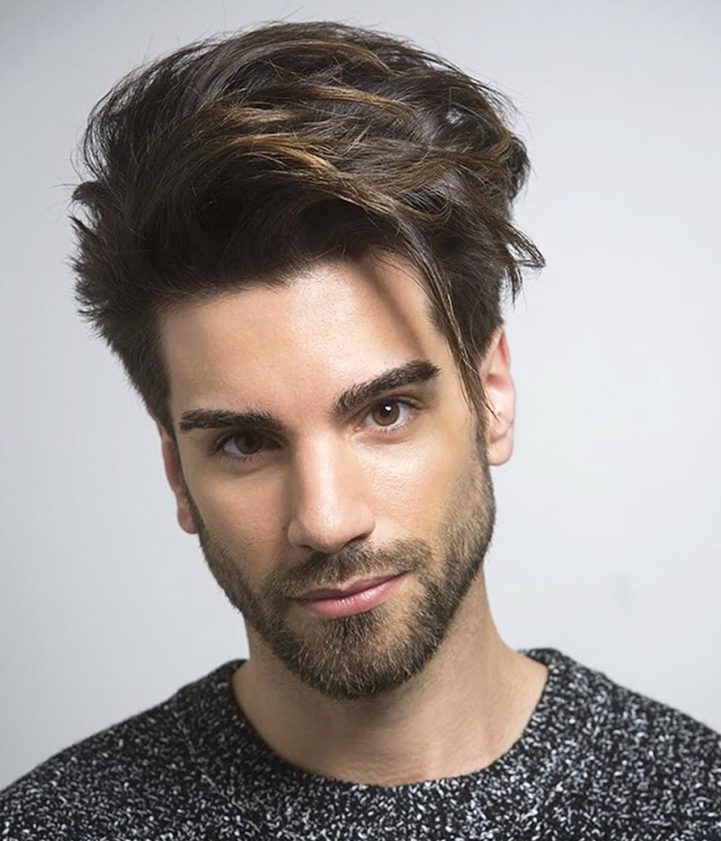 Tagli capelli Uomo 2024 2025 di tendenza in 300 immagini