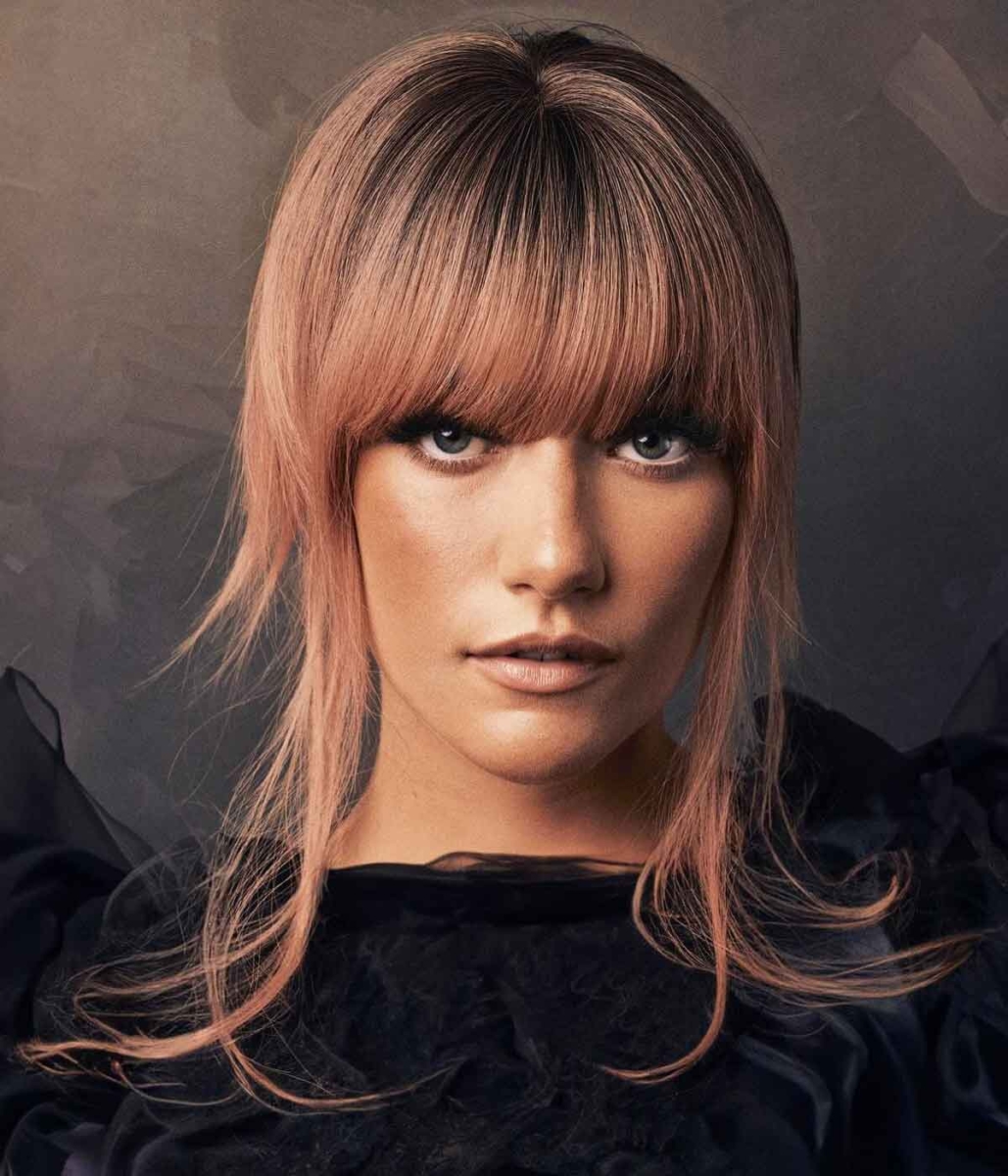 Lara Johnson Lifestyle tagli capelli 2024: look romantici